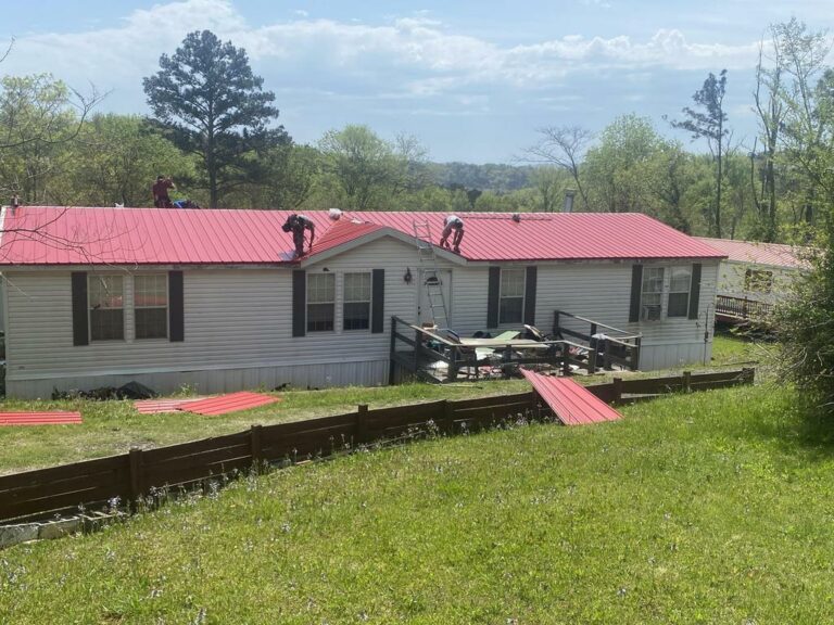 Metal, Poly, TPO and Asphalt Shingle Roofing - Roofing World® of Alabama
